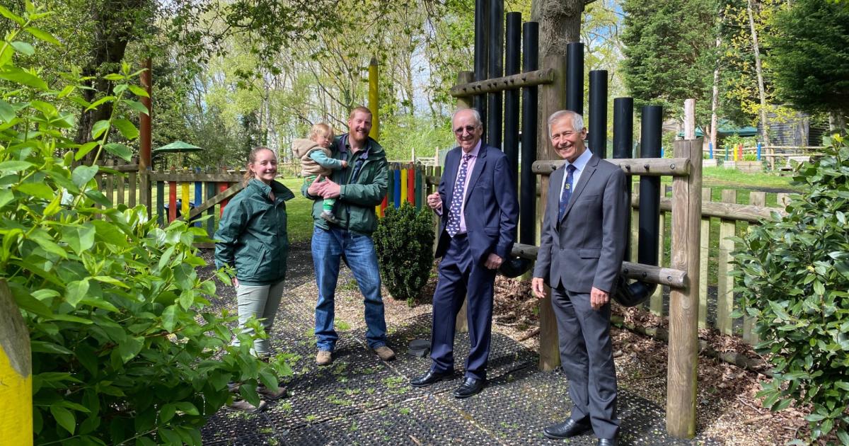 Prince Philip and Louis Baylis trust's support Crazies Hill charity ...