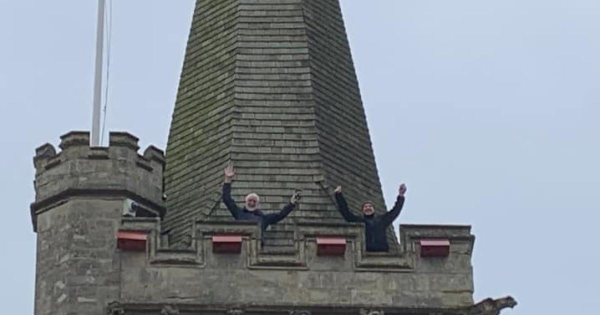 Burnham church attracts nature's high flyers with new swift boxes ...