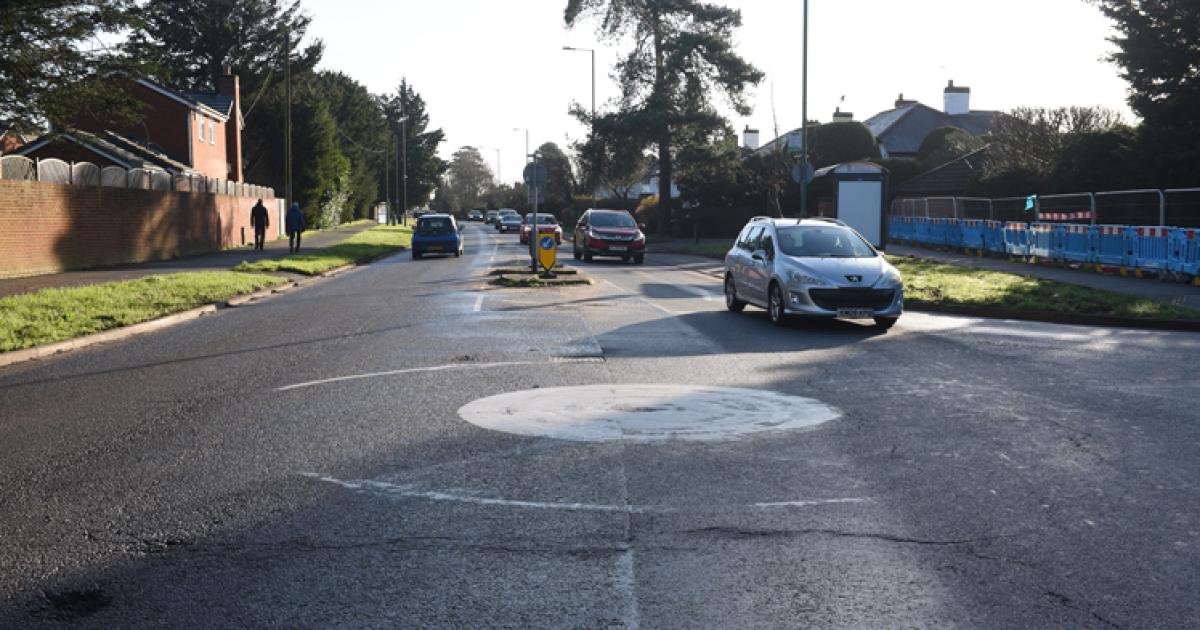 Bray Parish Council demands answers on new Holyport mini-roundabout ...