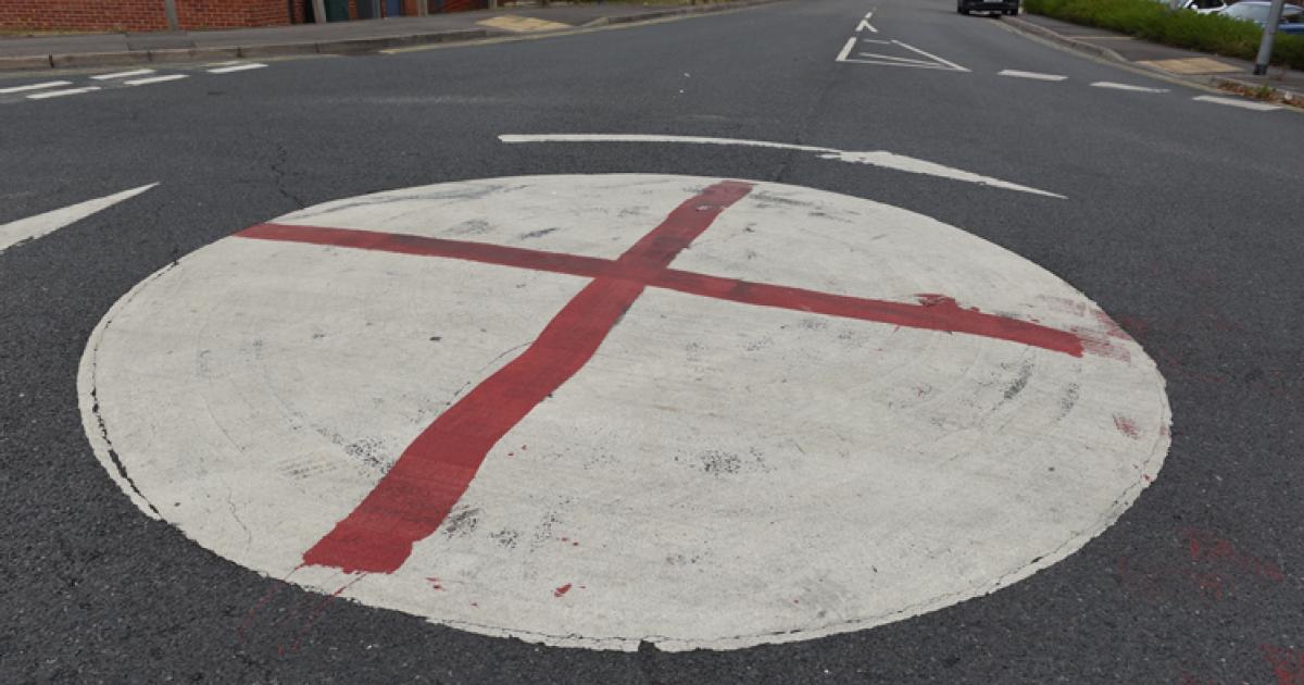 Council in ‘no great rush’ to remove St George’s flags from Maidenhead ...