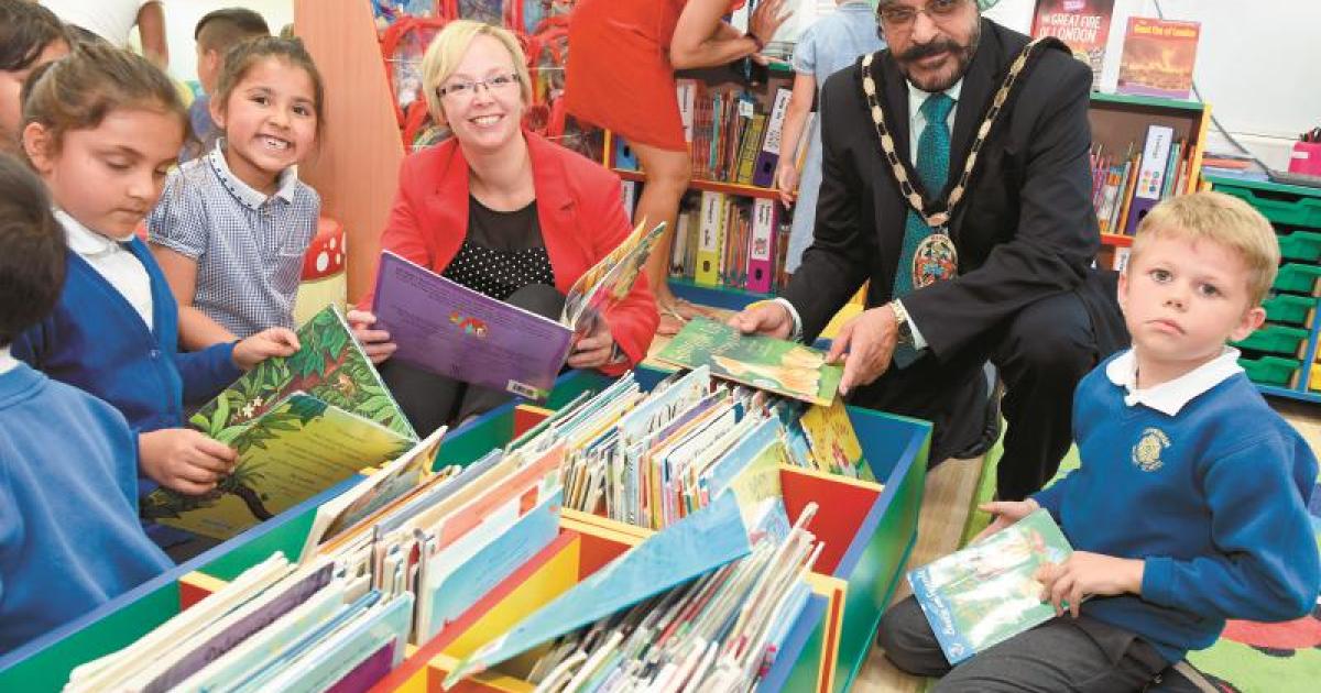 Mayor of Slough opens new library at Cippenham school - Photo 1 of 1 ...