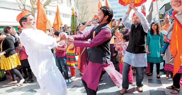 In pictures: Indian Cultural Road Show in Slough - Slough Express