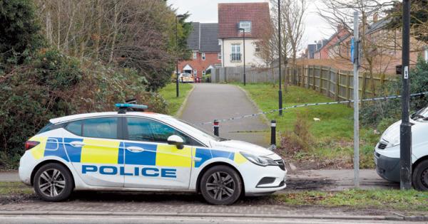Murder investigation launched after 18-year-old stabbed in Wexham ...