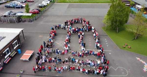 The Colleton primary school gets royal flyover of its own - Slough Express