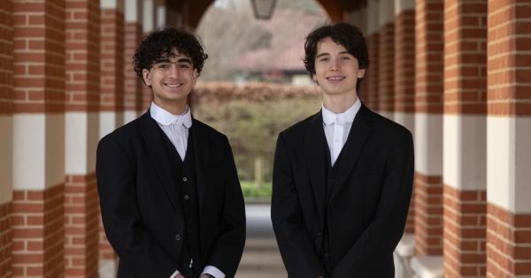 'Inspiring' Eton students to represent UK in Earth Prize competition ...