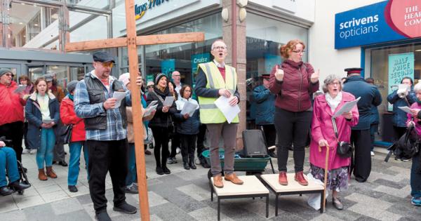 In pictures: Walk of Witness sees around 200 proceed through Maidenhead ...