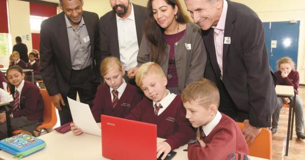 Youngsters learn to code at Heathrow Primary School Challenge - Photo 1 ...