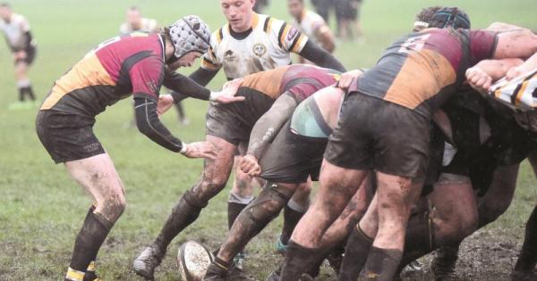 Rugby round-up: Windsor RFC get back to business with 15pt lead over ...