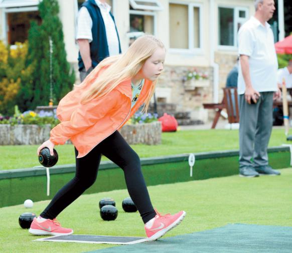 Maidenhead Thicket Bowling Club hosts open day - Photo 1 of 13 - Slough ...