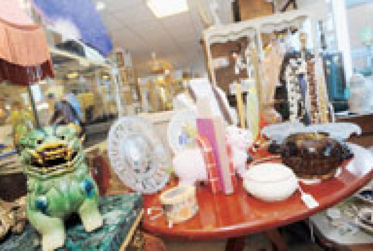 ITV look for collectors to appear on Secret Dealers - Slough Express