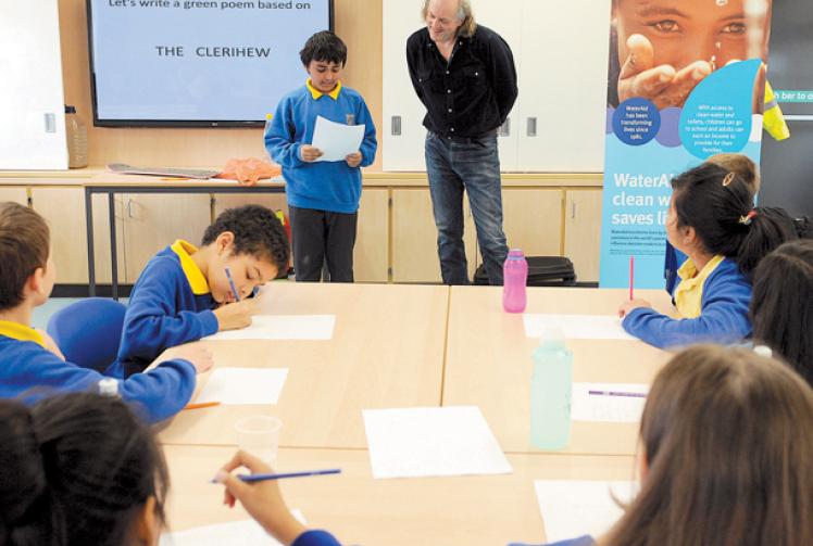 Poet inspires children to write water-based poetry - Slough Express