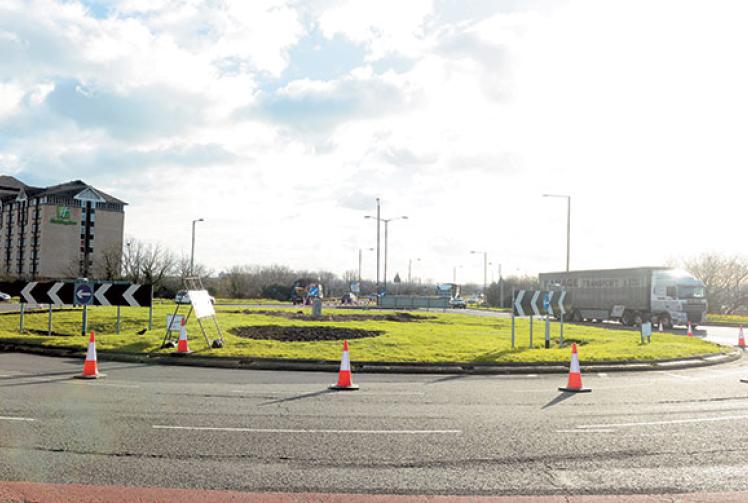 Slough council says Tuns Lane roundabout works 'off to a smooth start ...