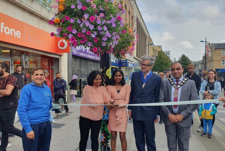'Remarkable diversity' in new artworks unveiled on Slough High Street ...