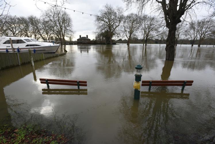 Royal Borough urged to bring Surrey council on board to help fund flood ...