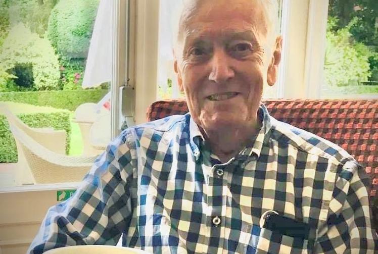 Tributes paid to 'a beaut of a gent', Ted Dutton, Friendly Bombs ...