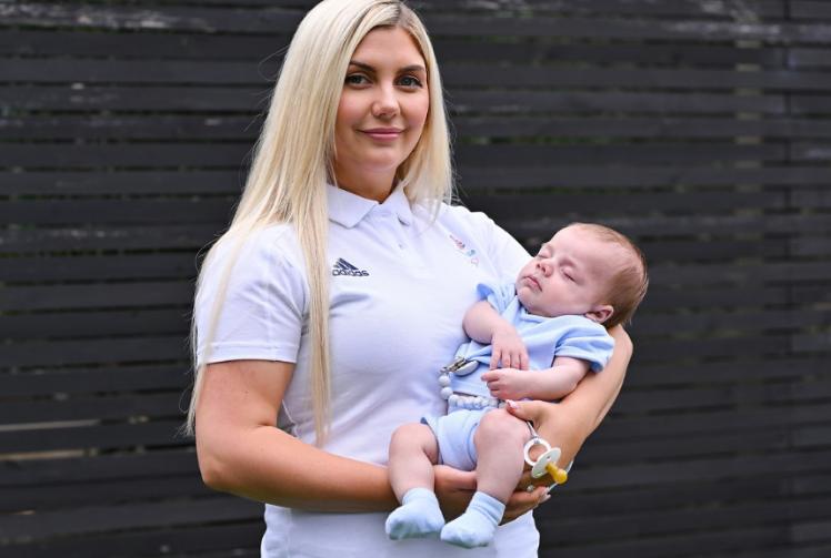 Amber Rutter takes silver in Olympic skeet final shoot-off - Photo 1 of ...