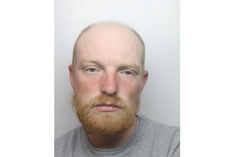 ‘Prolific offender’ jailed over string of thefts from Slough shops ...