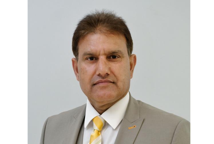 Slough councillor censured for 'bullying and intimidation' at parking ...