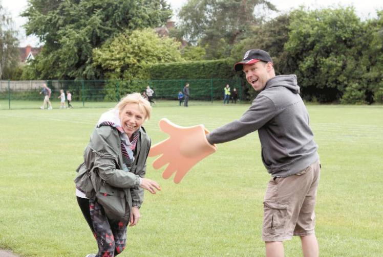 Furze Platt Infant and Junior Schools clock up distance to Paris ...