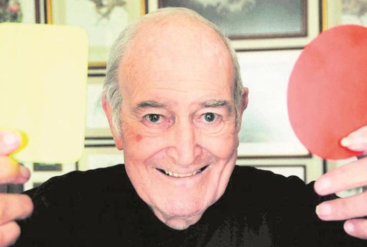 Tributes paid to prominent figure in grassroots football, Robin Woolman ...