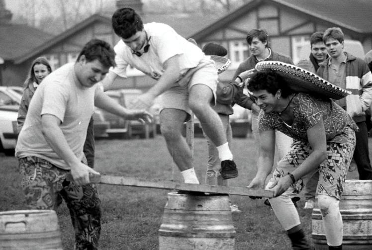 Remember When: Looking back at Cookham Dean's Boxing Day Games - Photo ...